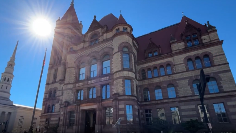 Cincinnati mayor, city council races top ballot for voters this ...