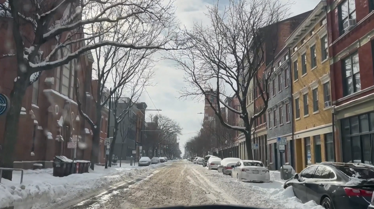 Cincinnati crews continue road clearing work, 95% of main roads now ...