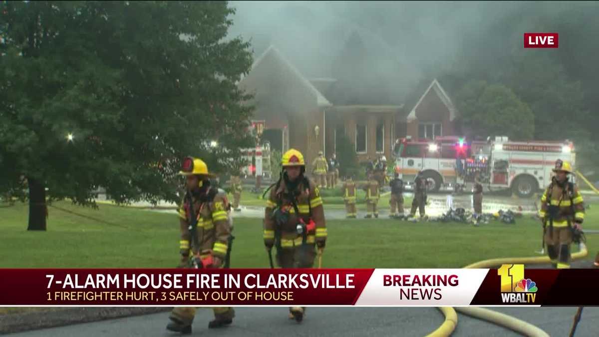 PHOTOS: Firefighter dies after 7-alarm Clarksville fire