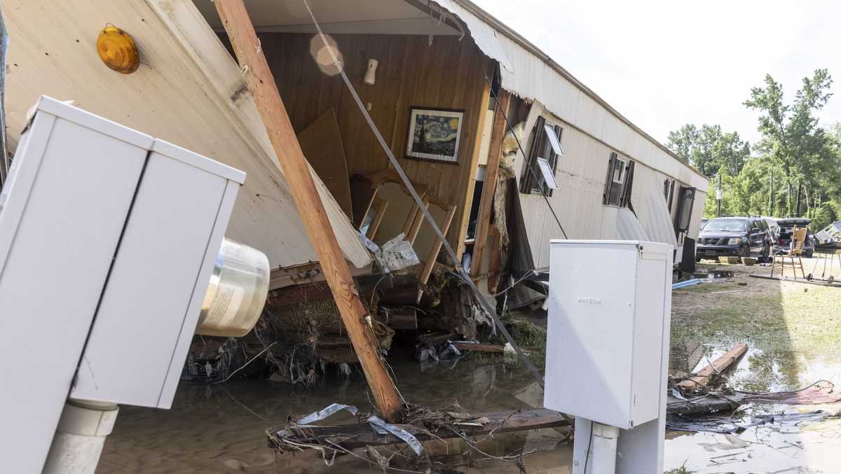 Claudette regains tropical storm status after killing 13