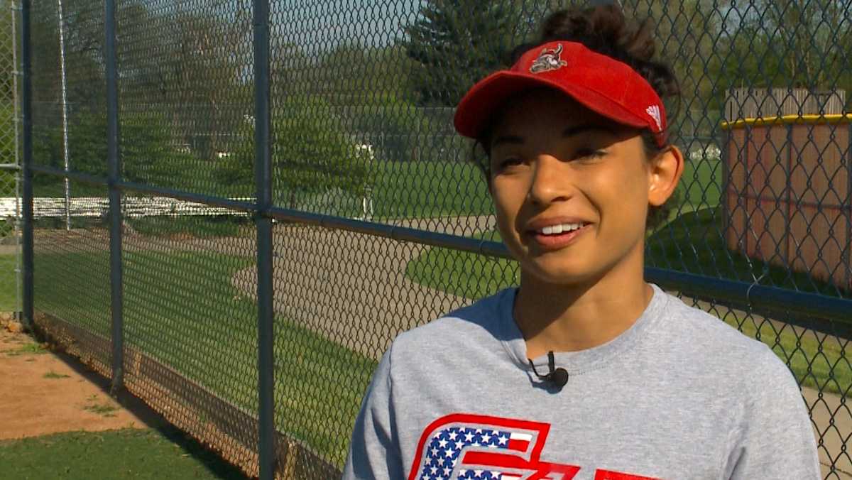 All-in: inside the mind of Grand View pitcher Claudia Farrell