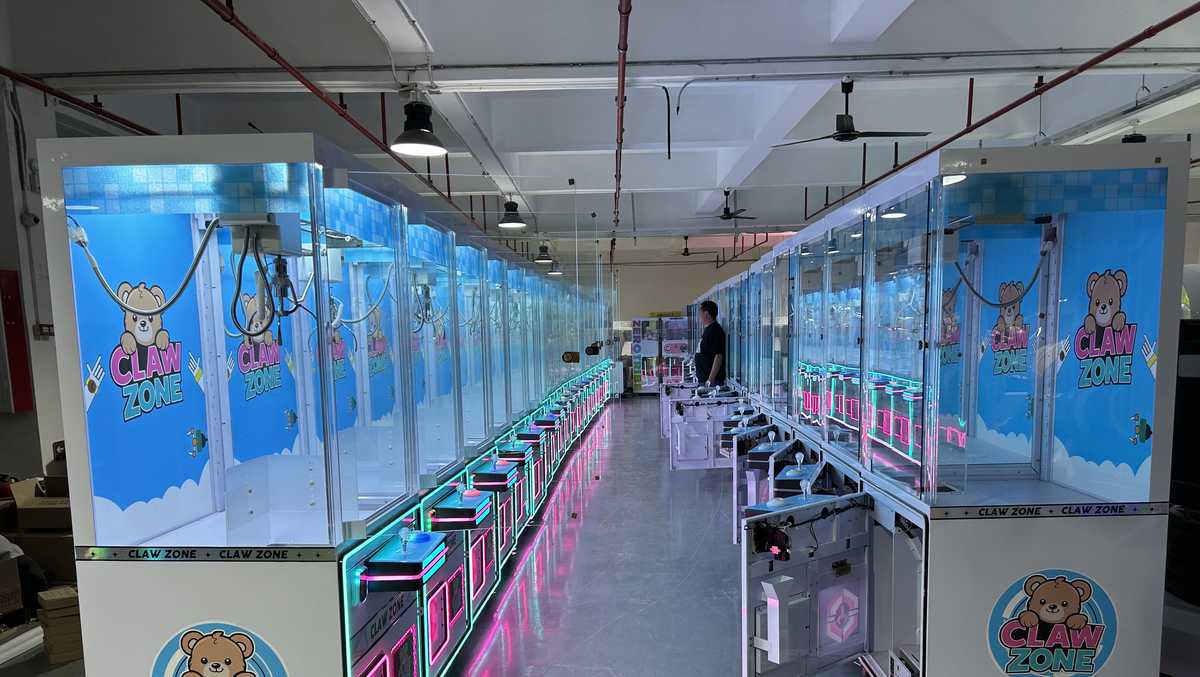 Look inside: Claw machine arcade opening soon in Louisville