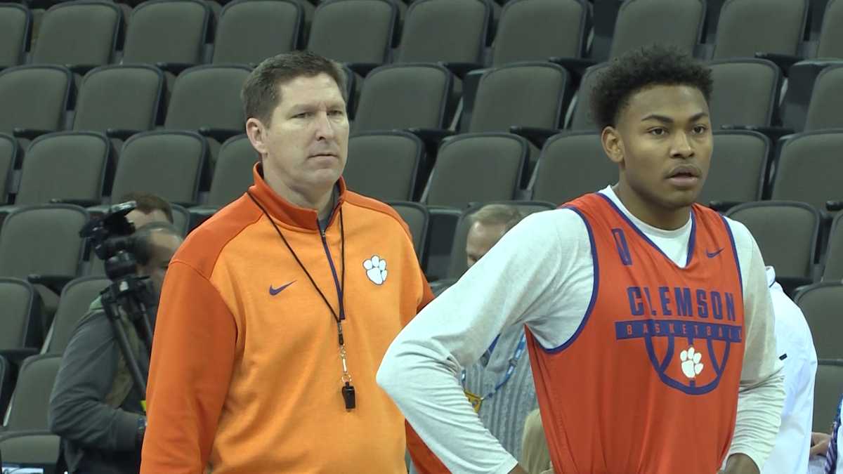 Clemson men’s basketball ranked No. 22 in Preseason AP Poll