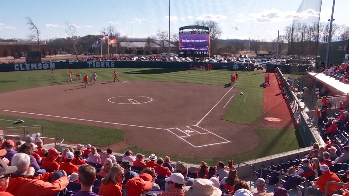 Clemson softball team routs Ole Miss in home opener