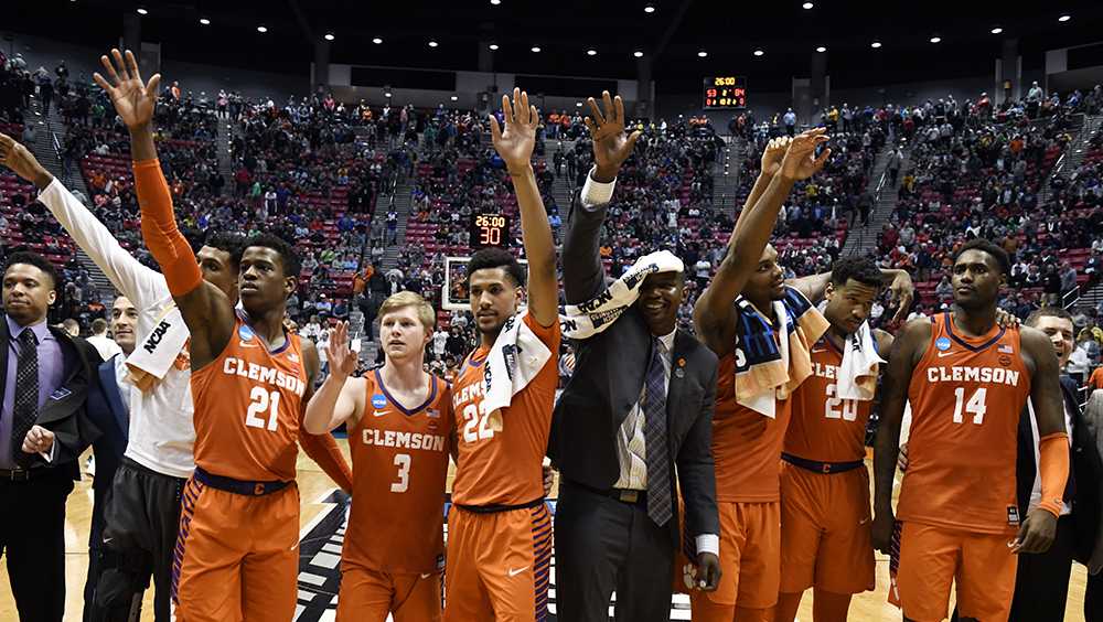 Clemson prepares for Sweet 16 matchup with Kansas
