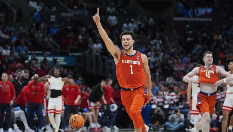 Clemson reaches the Elite Eight for the first time since 1980, beating ...