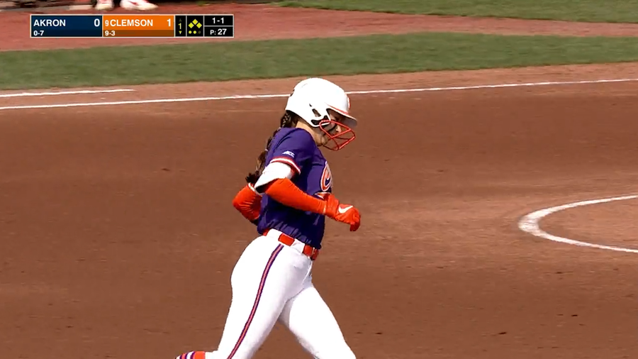 Clemson softball team wins two games on Saturday