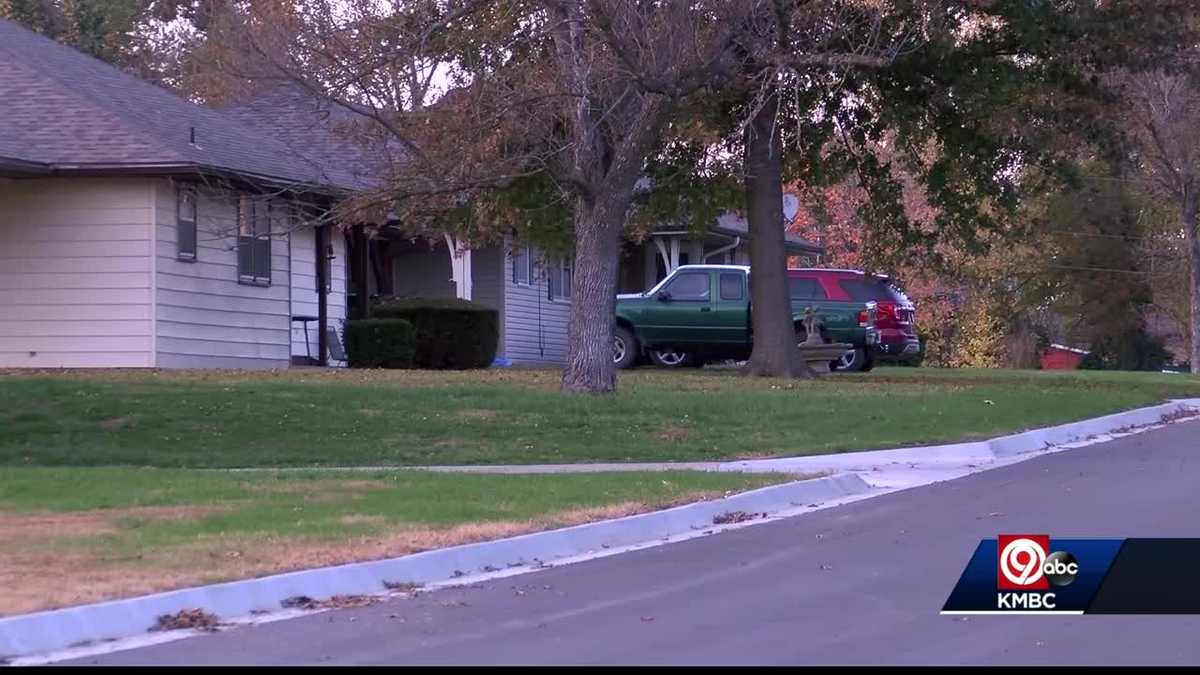 Clinton Police reminding parents to lock their firearms after ...