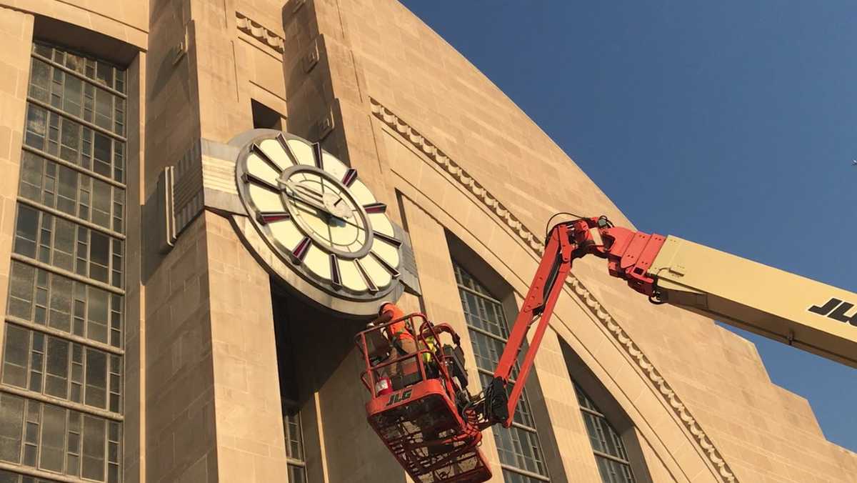 Union Terminal's clock hands back in place