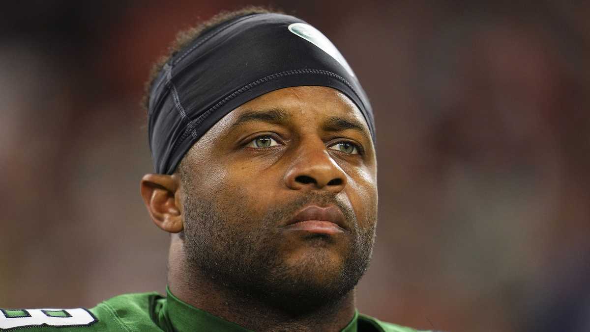 Former Pro Bowl NFL player Randall Cobb, family escape house fire