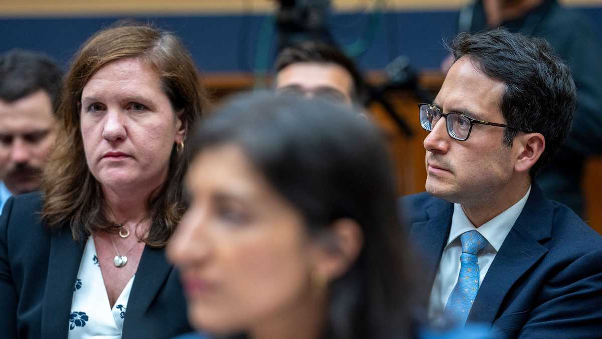 Fired Democratic FTC commissioners are suing Trump