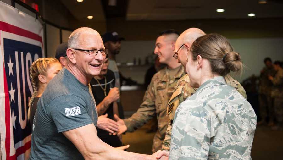 Food Network star on how to help veterans year-round