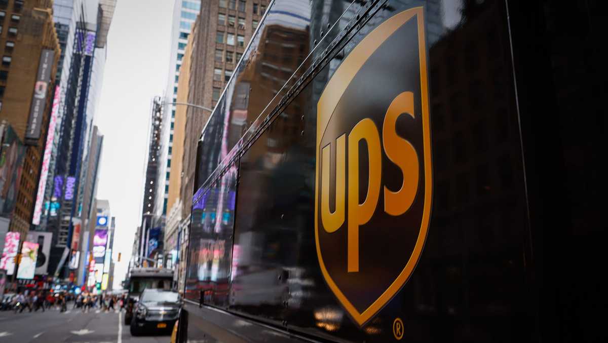 UPS to cut 20,000 jobs and automate