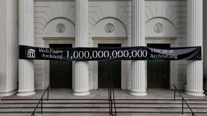 Internet Archive's Wayback Machine saves one trillion webpages