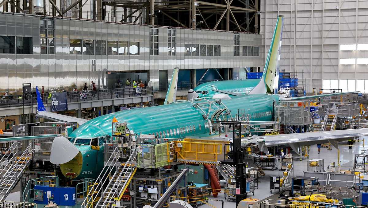 NTSB warns of engine safety issues on Boeing 737 Max