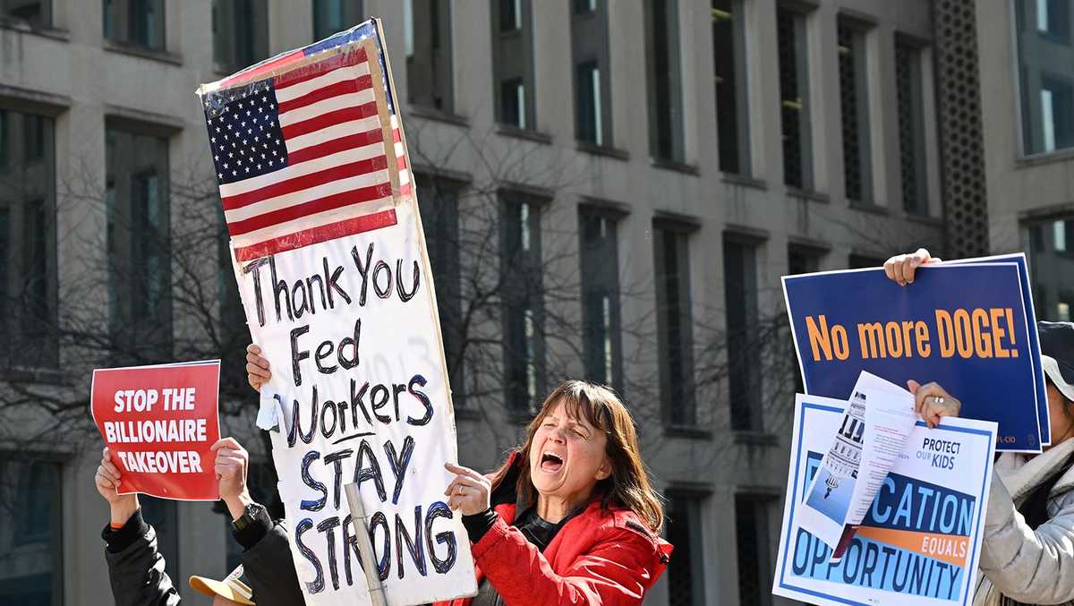 Judge blocks Trump’s union rights executive order