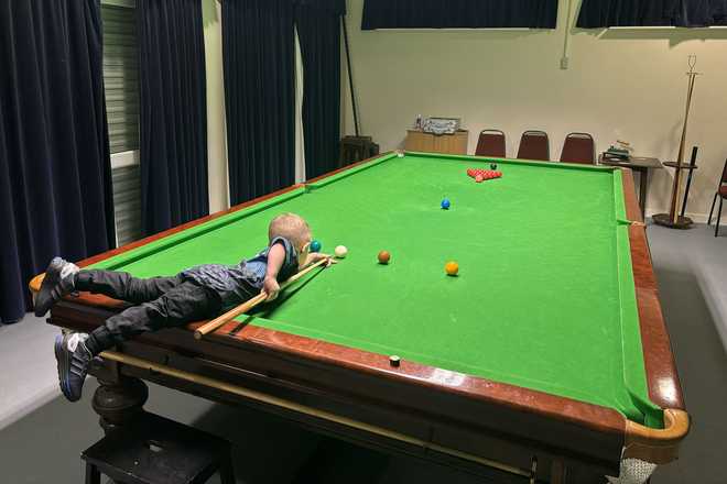 2-year-old boy sets world record for snooker trick shots