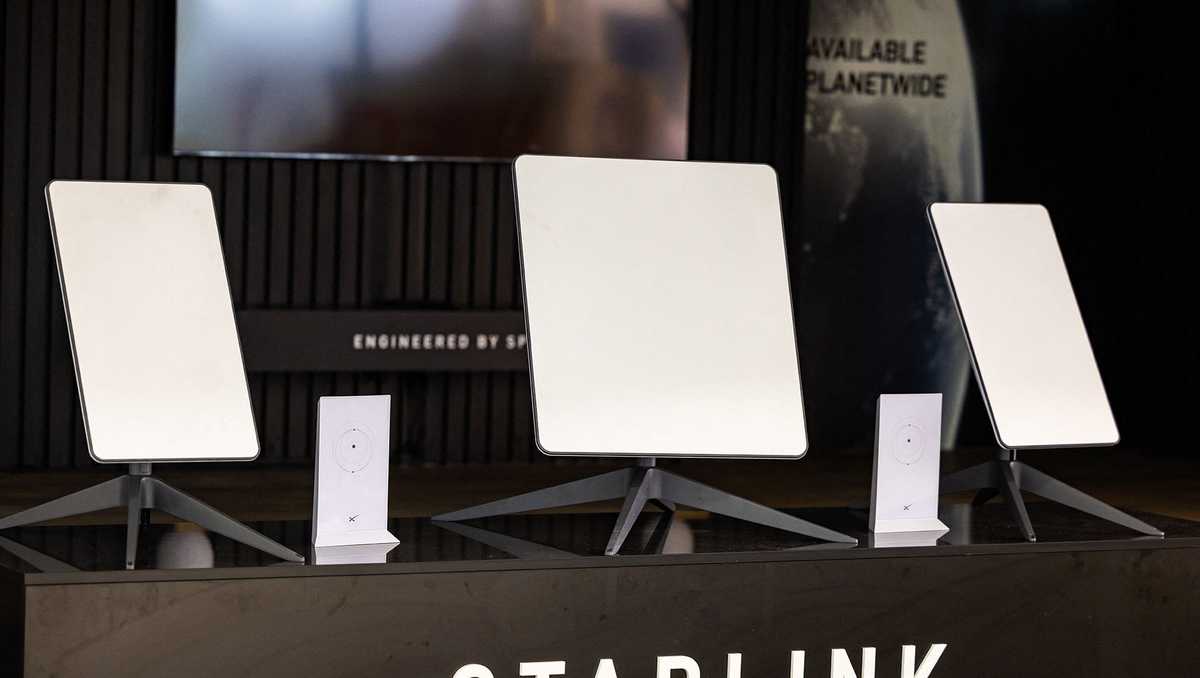 Starlink outage affects tens of thousands, including Ukrainian military