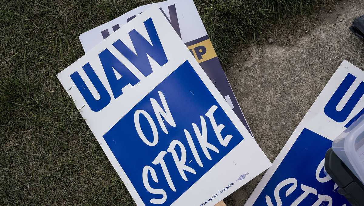 UAW expands strikes against automakers to 38 locations, 20 states