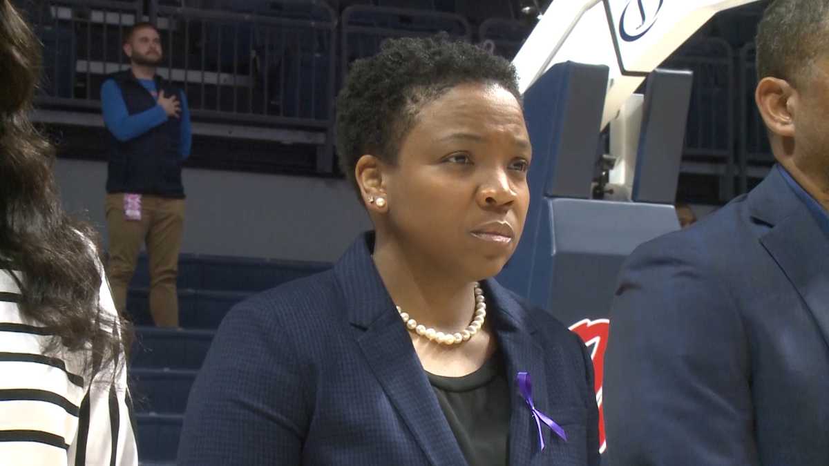 Ole Miss women's basketball head coach gets 4 year extension