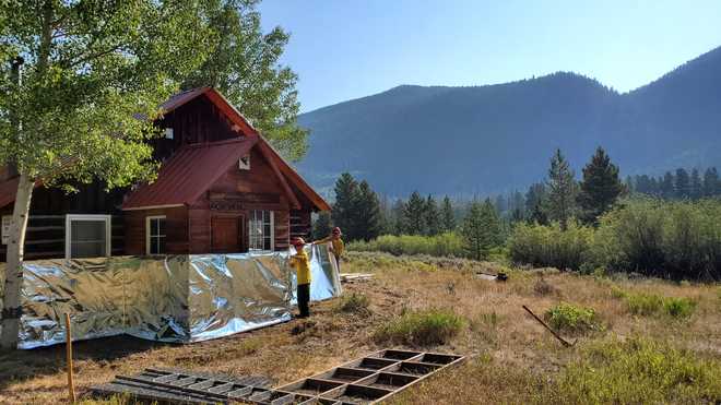 Maine forest rangers, firefighters help battle western wildfires