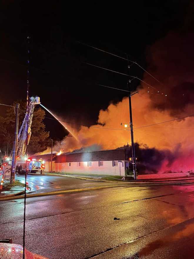 South Carolina: 2 firefighters injured after building collapsed