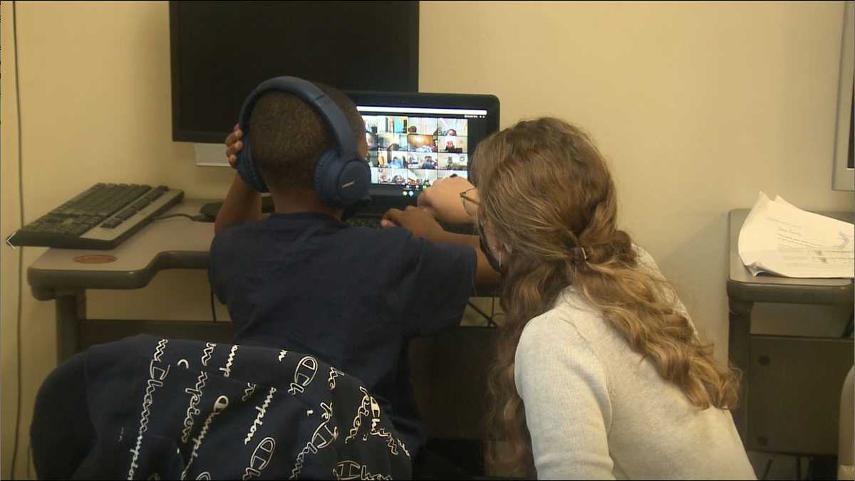 Keep your kids safe from online predators as they head back to school