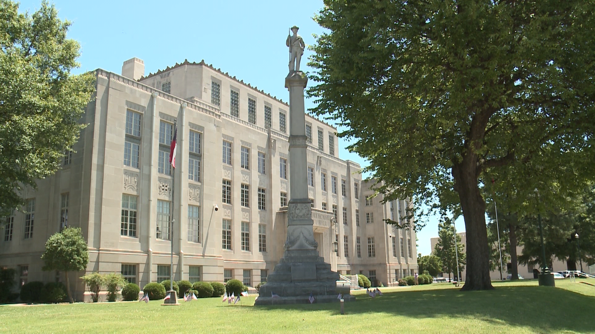 Discussions underway over future of confederate monument in Fort Smith