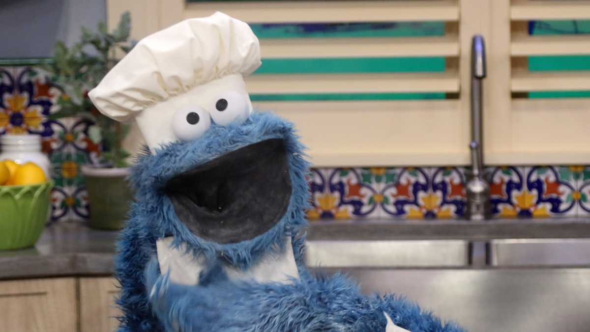 This recently discovered gemstone has an uncanny resemblance to Cookie ...