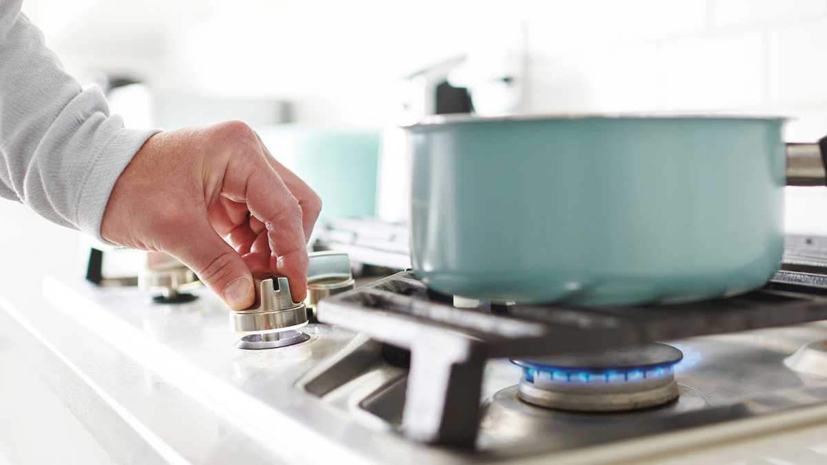 Thanksgiving cooking safety: Tips to keep you safe in the kitchen