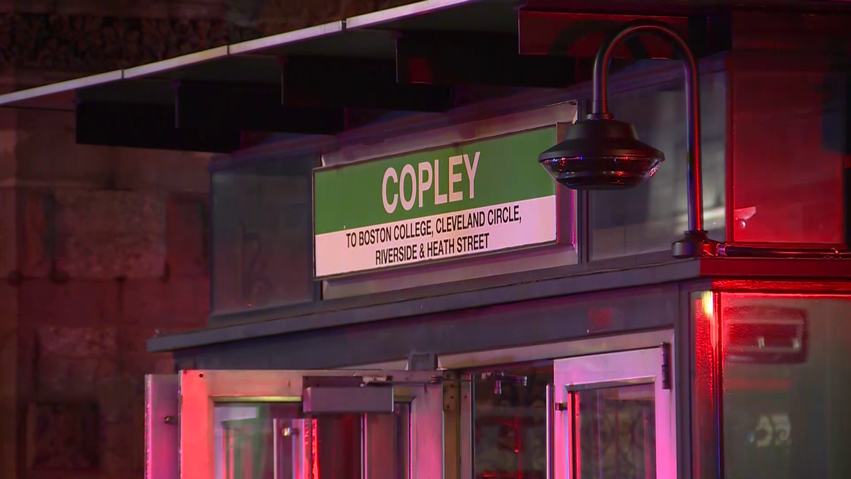 Latest MBTA Green Line failure 'absolutely unacceptable,' Mass. gov says