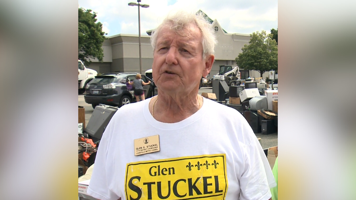 Inaugural Metro Council member Glen Stuckel dies
