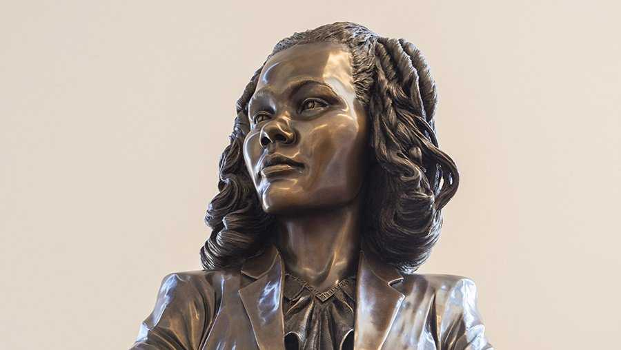 New statue in Boston honors civil rights icon Coretta Scott King