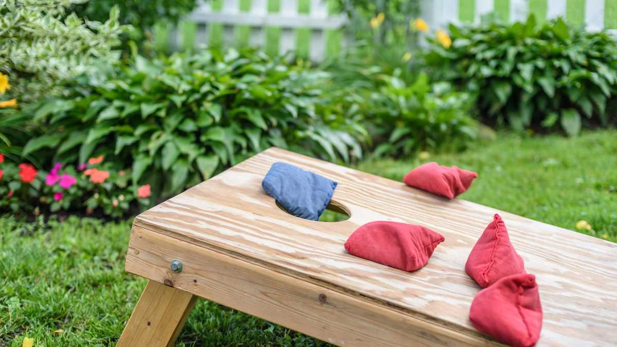 Here's how you could win $1,000 by playing cornhole in your own backyard