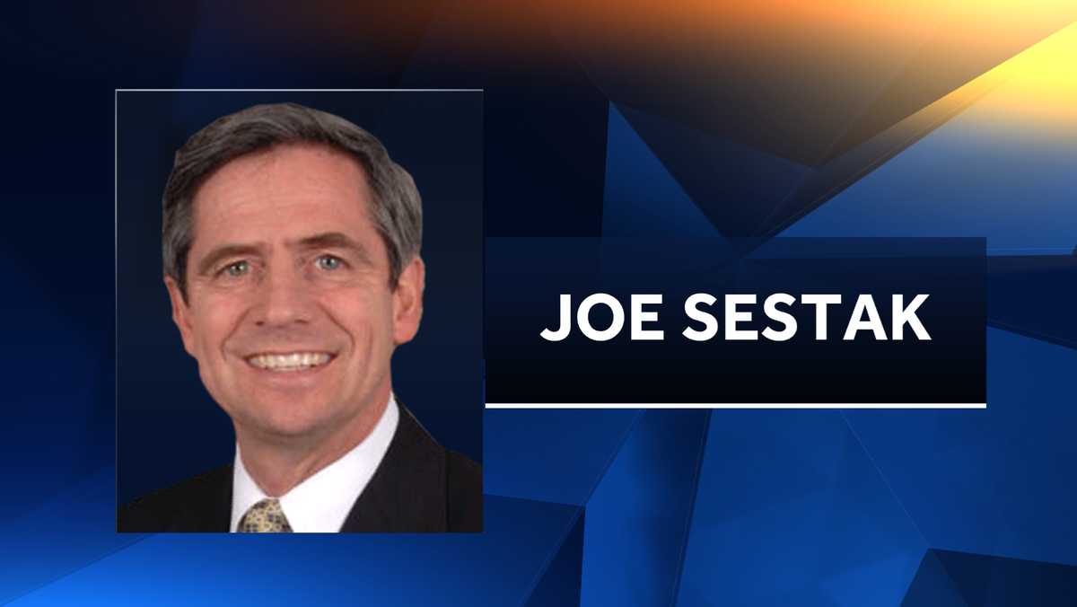 Democratic presidential candidate Joe Sestak ends his campaign