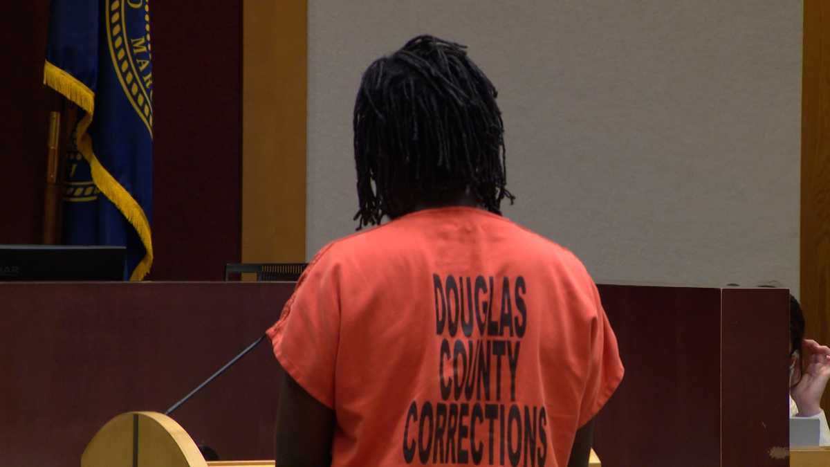 Parents of seven children found in van appear in court