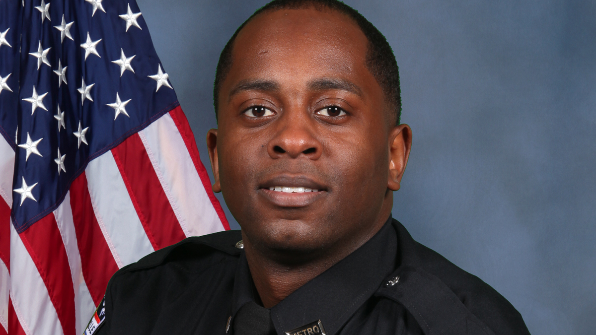 LMPD officer involved in work fraud scheme facing new charges LMPD officer involved in work fraud scheme facing new charges