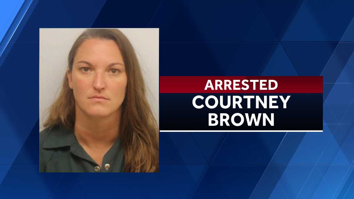 Former vet tech accused of prescribing controlled substance to her ...