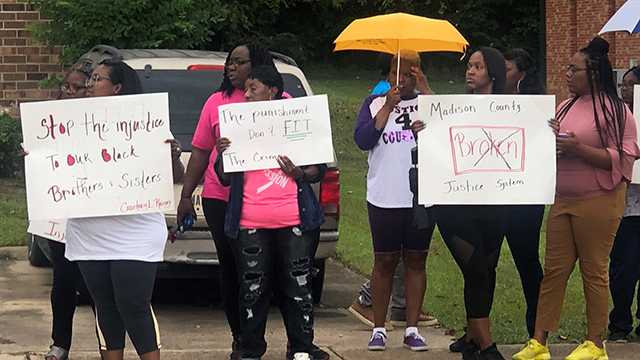 Appeals court overturns conviction of former Canton School Board member