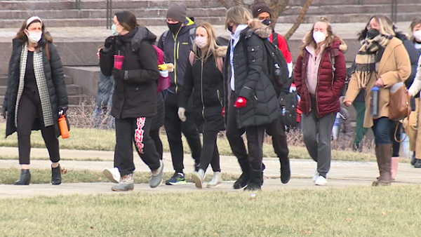 CPS, University of Cincinnati students back in class after stretch of ...