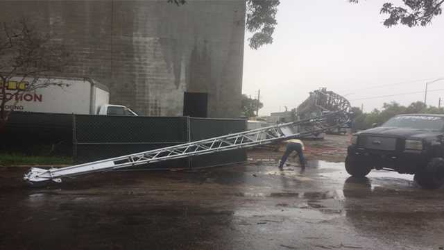 Crane collapses at construction site