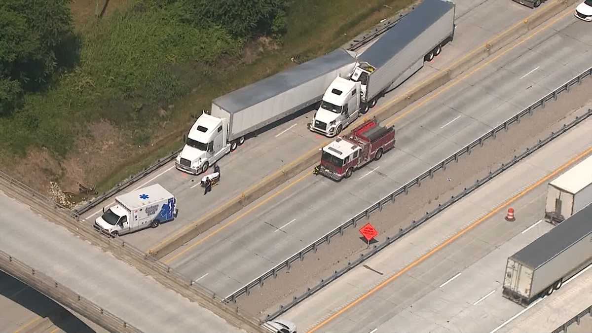 ISP: One semi hits another on I-65, killing driver who was outside of ...