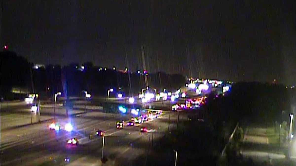 LMPD: Man dead, 2 injured on I-65 after van strikes SUV involved in ...