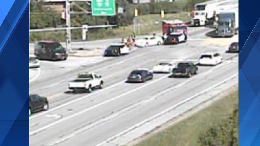 Police responding to reports of crash with injuries on Princeton Pike ...