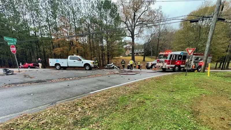 Birmingham-area school bus crash leaves injuries