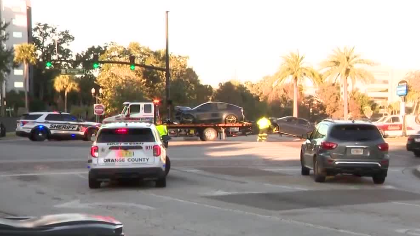 Crash near downtown Orlando prompts police presence, traffic