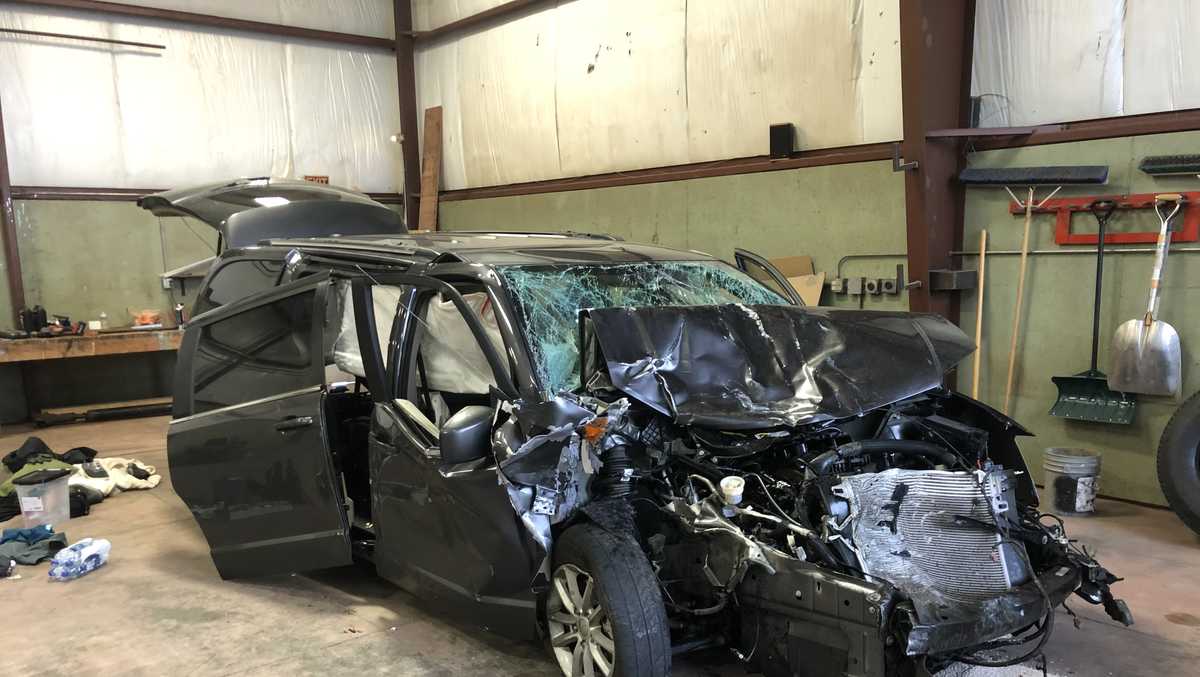 Man found with $570,000 of 'suspected drug currency' after minivan ...