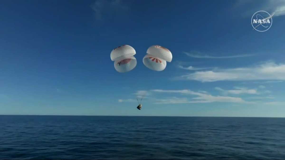 NASA's stuck astronauts on way back to Earth after 9 months in space