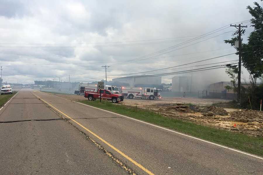 Firefighters battle cricket farm fire in Richland