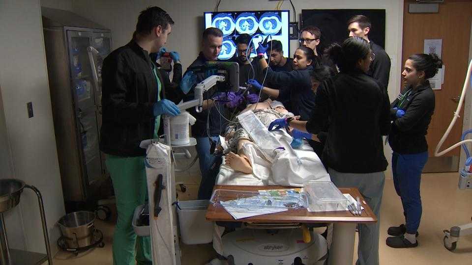 Shock Trauma's medical simulation center trains doctors